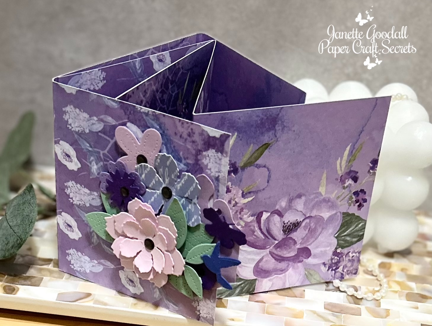 Mini one page album – Funfull Creating